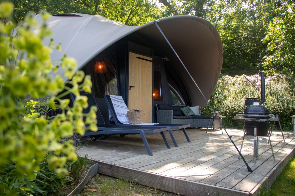 Modular glamping tents: the future of outdoor hospitality
